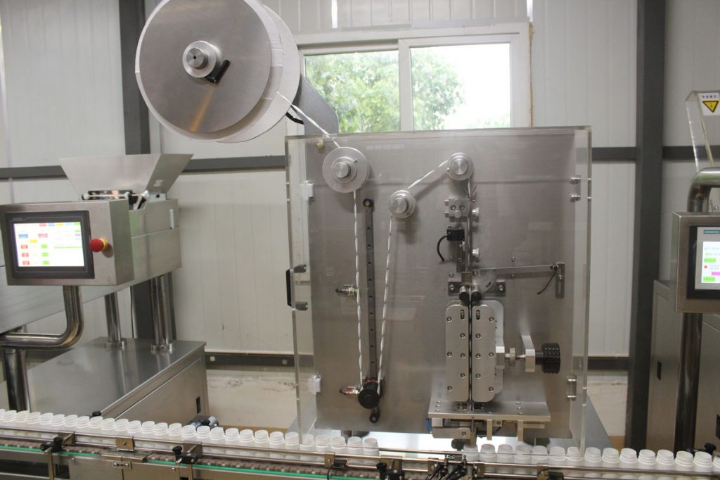 Desiccant Sachet Inserter - Captek