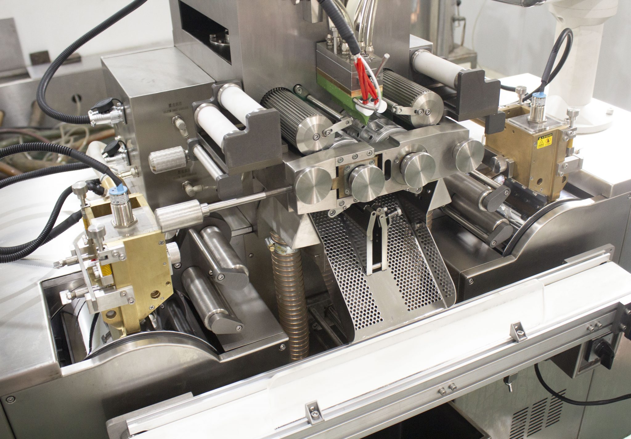 Softgel Encapsulation Machine | Captek Solutions